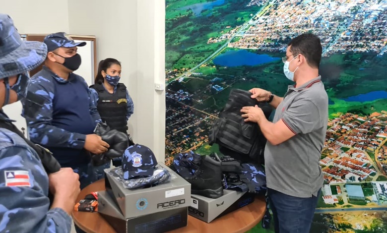 Prefeitura renova uniformes e EPIs da Guarda Civil Municipal ...